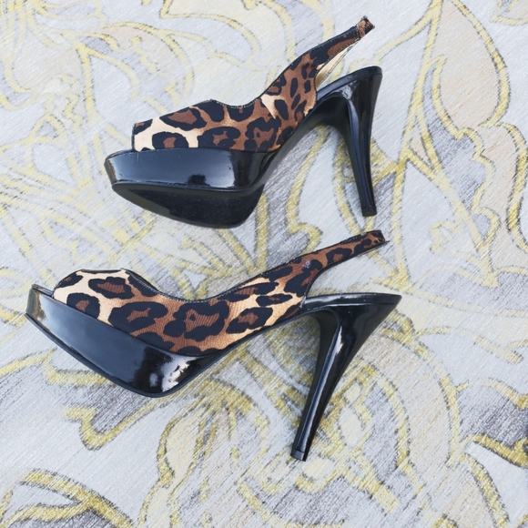 Guess | Shoes | Sexy Guess Leopard Print Sling Back Peep Toe Heel ...